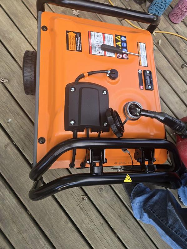 Generac 12500 / 9500 -Watt Tri fuel Portable Generator in the Portable ...