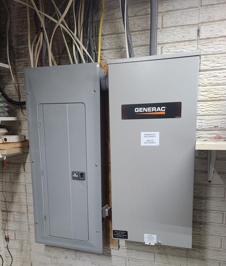 Generac Guardian 22000-Watt (LP) / 19500-Watt (NG) Standby Generator ...