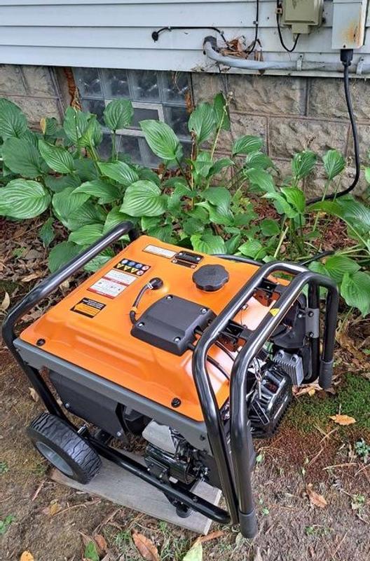 Generac 12500 / 9500 -Watt Gasoline/Liquid propane/Natural gas Tri fuel ...