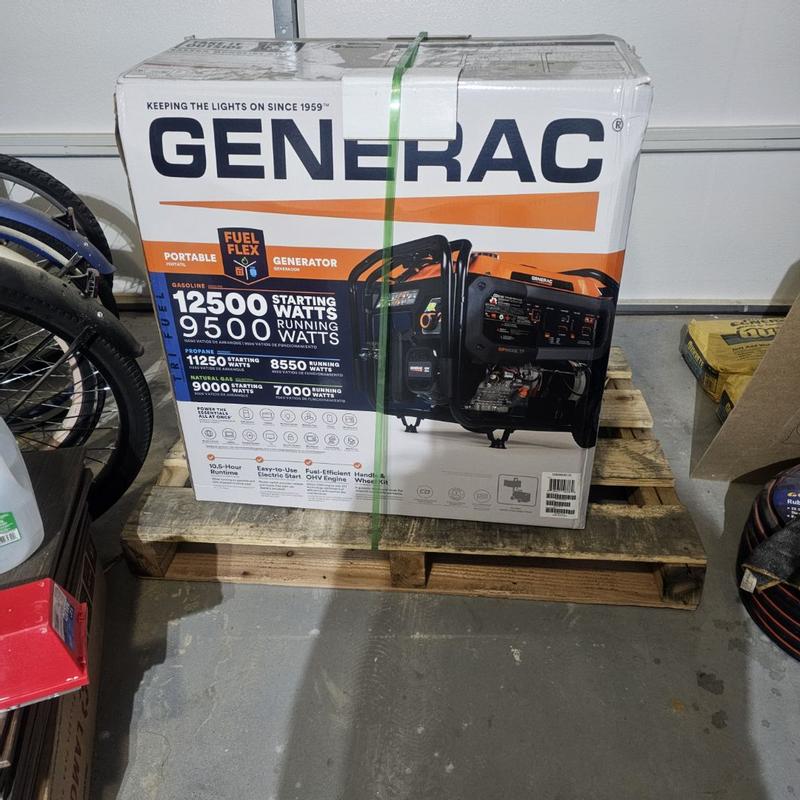 Generac 10,000/8,500-Watt Gasoline Powered XT8500EfI-OL Portable ...