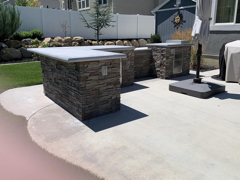 GenStone Stacked Stone Inside Corner 2.82 Square feet Kenai Faux stone veneer in the Stone ...