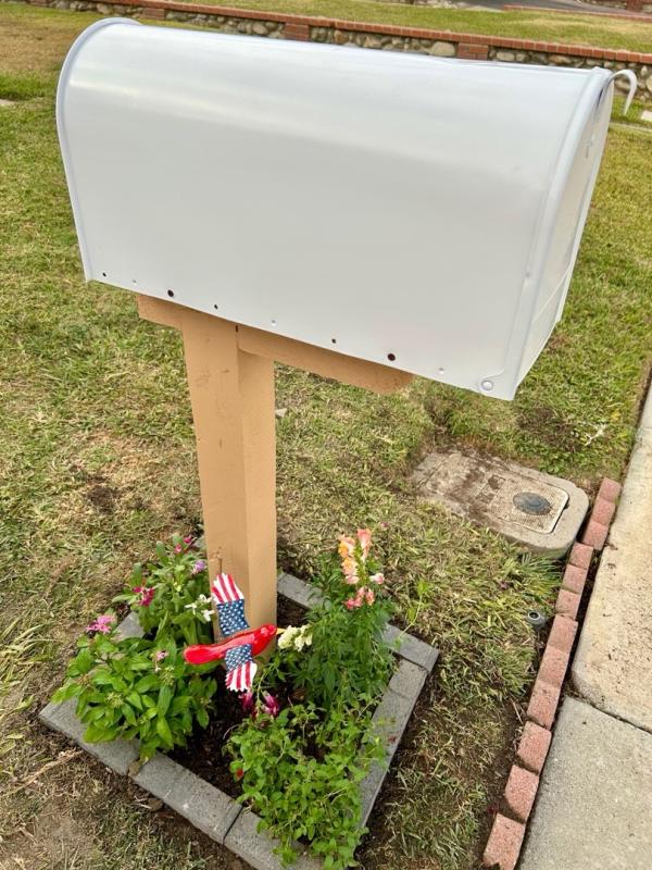 Architectural Mailboxes Drive-in metal stake Brown Wood in the Mailbox ...