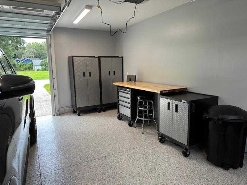 Gladiator Adjustable Height 74-in L x 41-in H Hammered Granite Wood ...