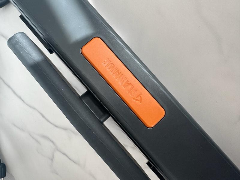 Gladiator 8-ft 5 -Outlet 2 -USB Ports Indoor Gray Power Strip in the ...