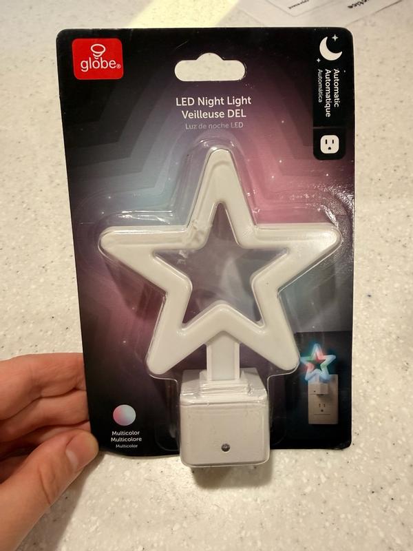 Globe Electric White LED Auto On/Off Night Light in the Night Lights ...