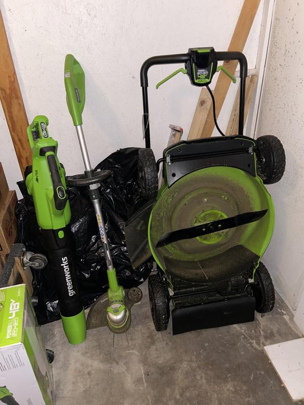 Greenworks 24-volt 515-CFM 120-MPH Battery Handheld Leaf Blower 2 Ah in ...