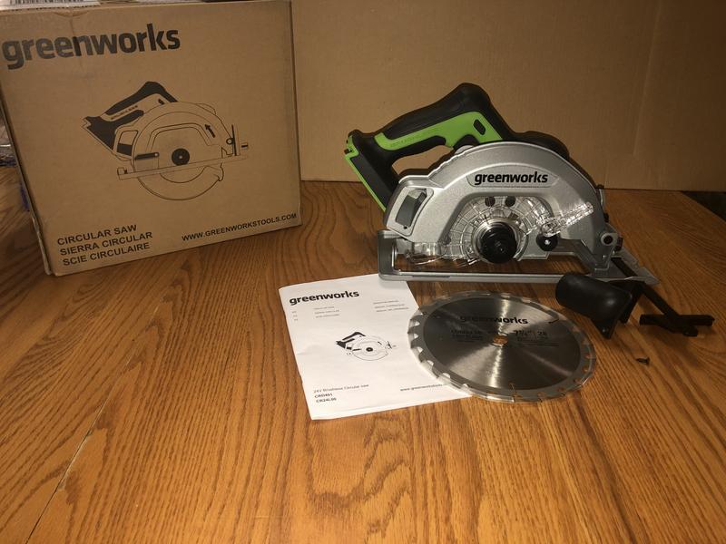 Greenworks 24-volt Max 4-1/2-in Brushless Cordless Circular Saw Kit (1 ...
