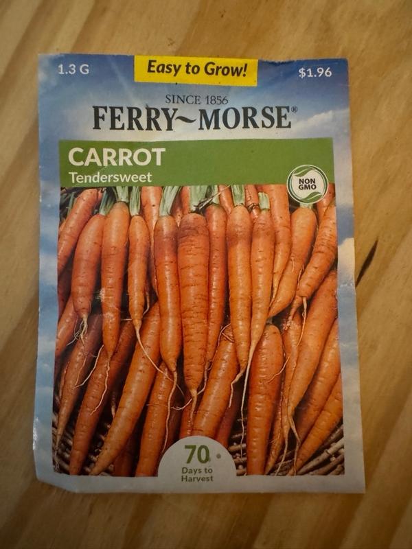 Ferry-Morse Organic Carrot Seeds 1.3 Gram(s) in the Vegetable & Herb ...