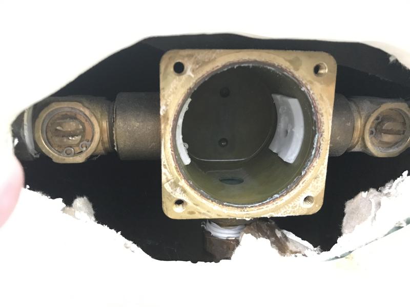 GROHE Metal Faucet or Tub/Shower Hardware Kit 47158000 at Lowes.com