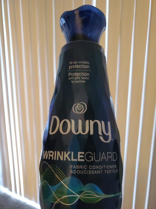 Downy WrinkleGuard Liquid Fabric Softener and Conditioner, Fresh, 81 fl ...