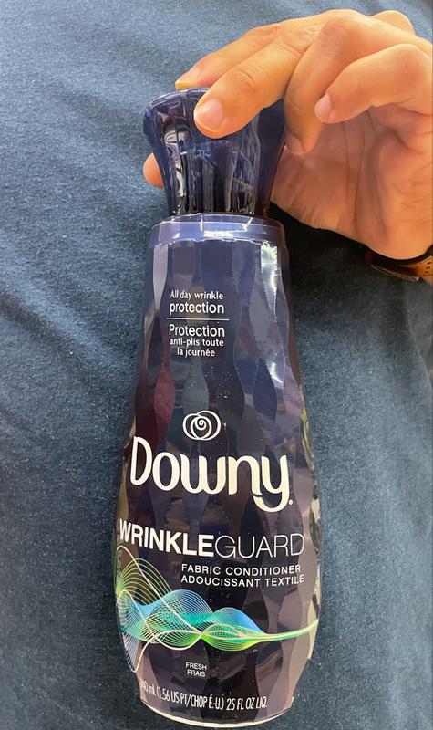 Downy WrinkleGuard Liquid Fabric Softener and Conditioner, Fresh, 81 fl ...