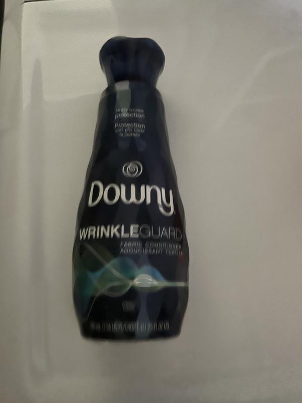 Downy WrinkleGuard Liquid Fabric Softener and Conditioner, Fresh, 81 fl ...