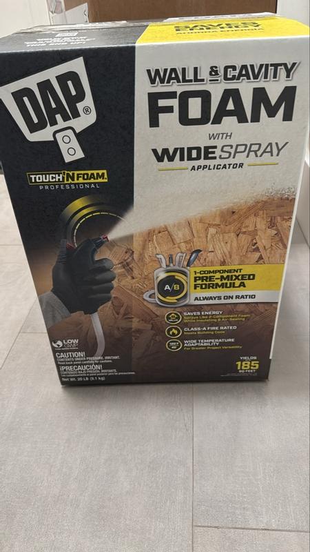 DAP Wall and Cavity 35 LB 560-oz. Spray gun Indoor Spray Foam ...
