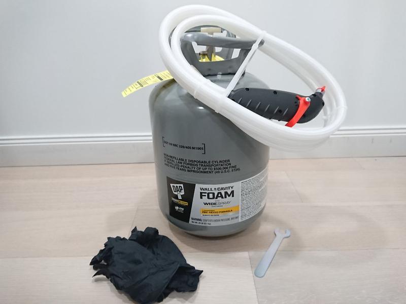 DAP Wall and Cavity 20 LB 168-oz. Spray gun Indoor Spray Foam ...