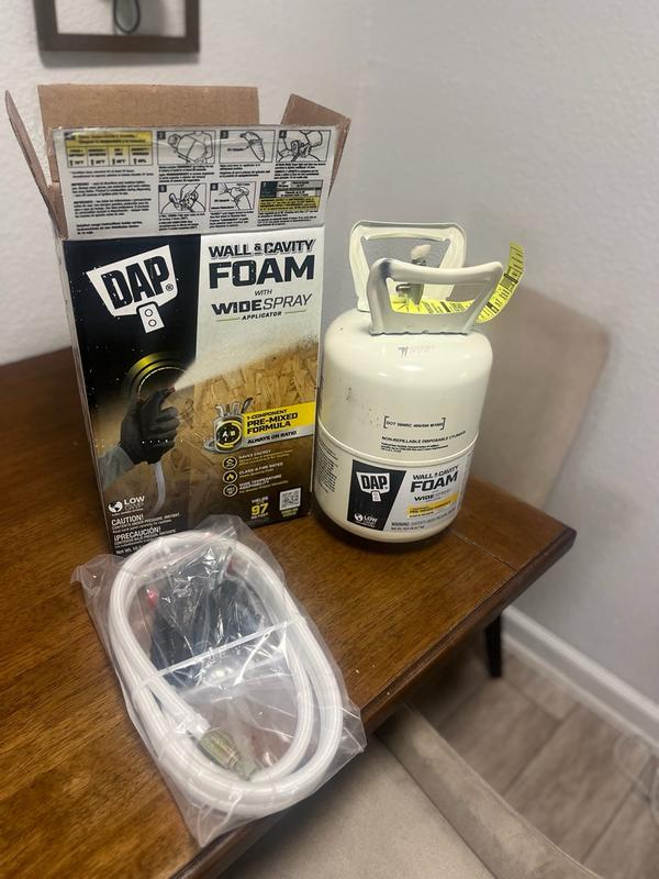 DAP Wall and Cavity 35 LB 560-oz. Spray gun Indoor Spray Foam ...