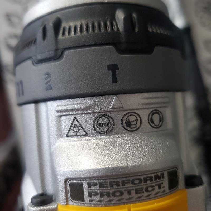 DEWALT XR 1/2-in 20-volt Max Variable Brushless Cordless Hammer Drill ...