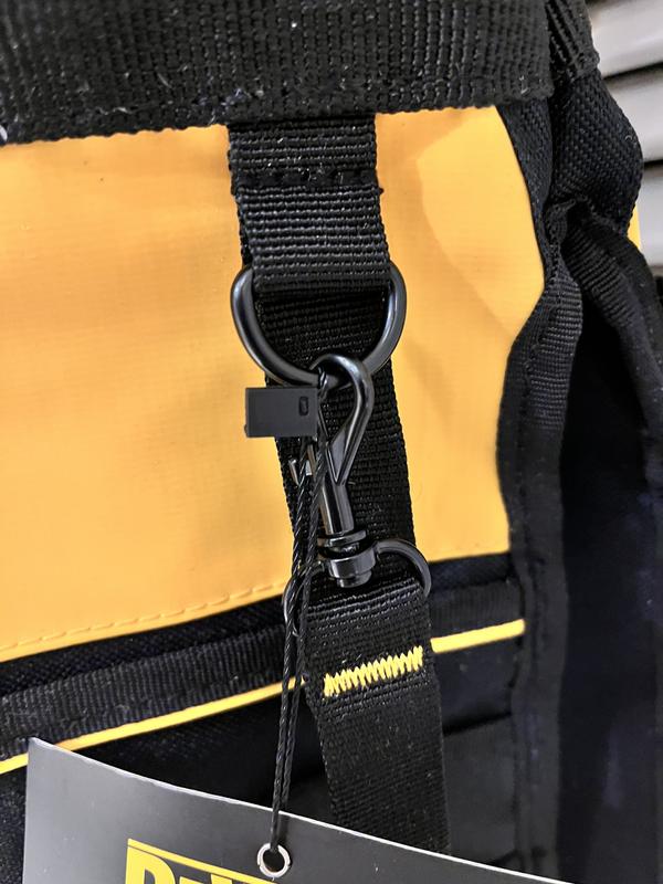 DEWALT Black- Yellow Ballistic Nylon 2-in 5-Gallon Bucket Organizer ...