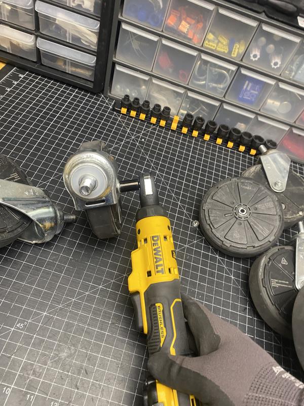 DEWALT XTREME 12-volt Max Variable Brushless 1/4-in Drive Cordless ...