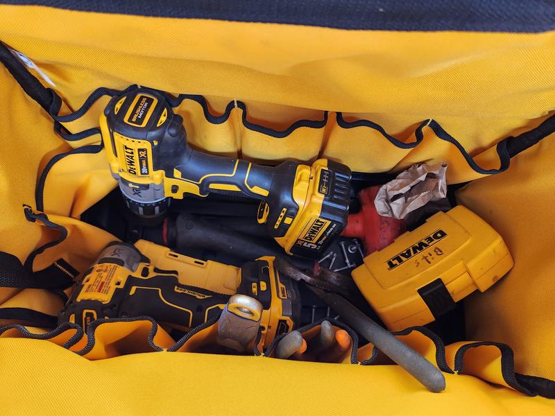DEWALT Black- Yellow Ballistic Nylon 11.375-in Zippered Tool Bag ...