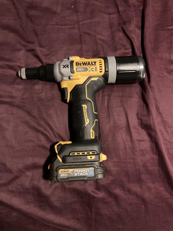 DEWALT 20V 1-4/In Rivet Tool PS DCF414GE2 at Lowes.com