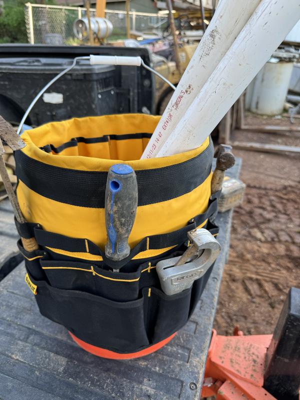 DEWALT Black- Yellow Ballistic Nylon 2-in 5-Gallon Bucket Organizer ...