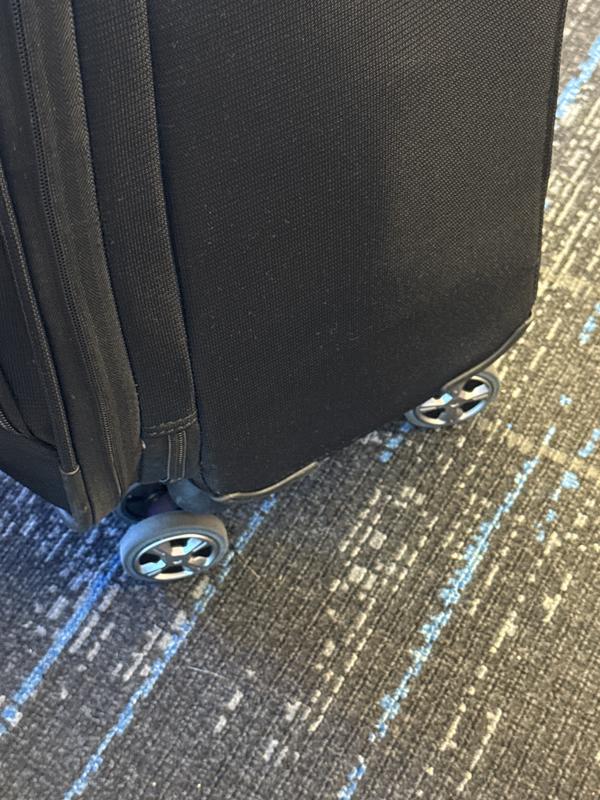 DELSEY Paris Helium DLX 20 Inch Carry On Softside Expandable Luggage ...