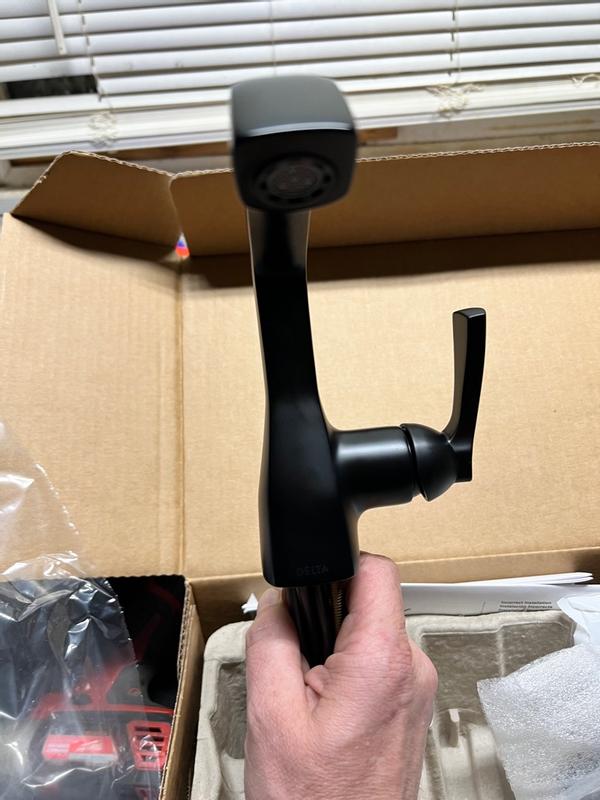 Delta Black Single Hole 1-Handle WaterSense Bathroom Sink Faucet with ...