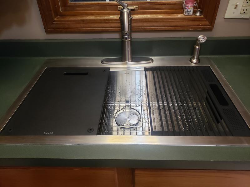 Delta Rivet Drop-In 25-in x 22-in Stainless Steel Single Bowl 1-Hole ...