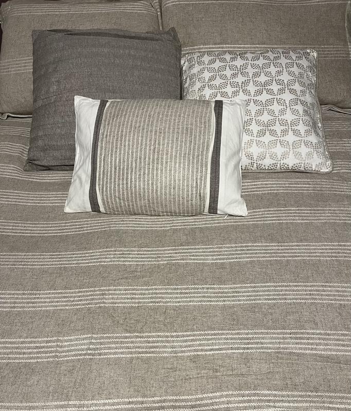 Madison Park Signature Carmel Oversized Jacquard 8-Pc. Comforter Set ...