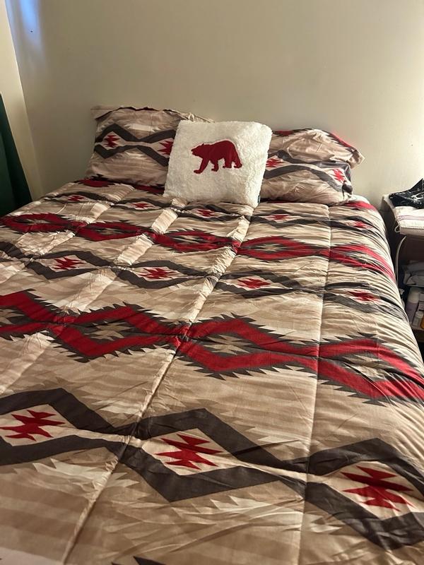 WOOLRICH 4 -Piece Red Full/Queen Comforter Set in the Bedding Sets ...