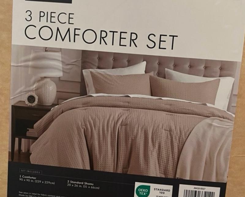 510 Design Sage Green Solid Full/Queen Comforter Microfiber in the ...