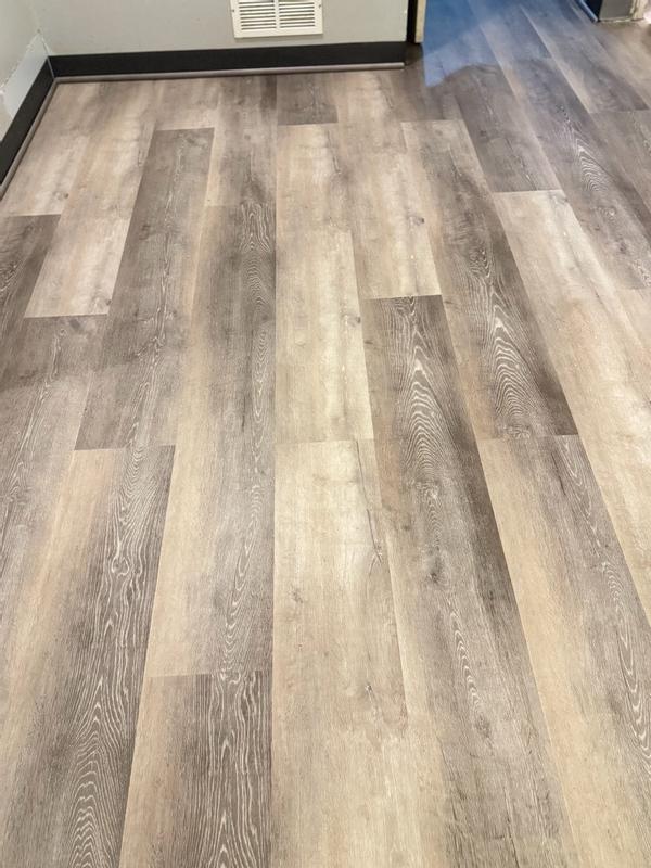 STAINMASTER Onslow Oak Gray 22-mil x 9-in W x 60-in L Waterproof ...