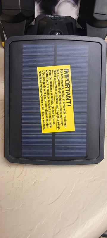 BELL + HOWELL Bionic Lighting 500-Lumen 6-Watt Black Solar LED Spot ...