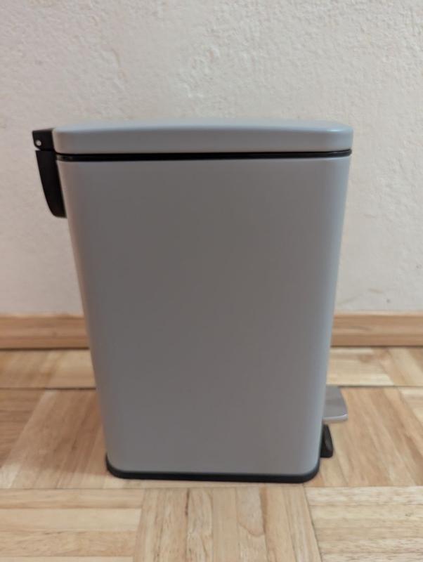 Moorefield 6.4-Quart Matte Black Metal in the Trash Cans department at ...