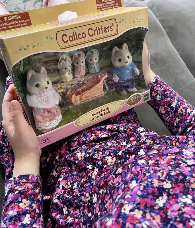 Calico Critters Husky Family, Set of 5 Collectable Doll Figures - Macy's