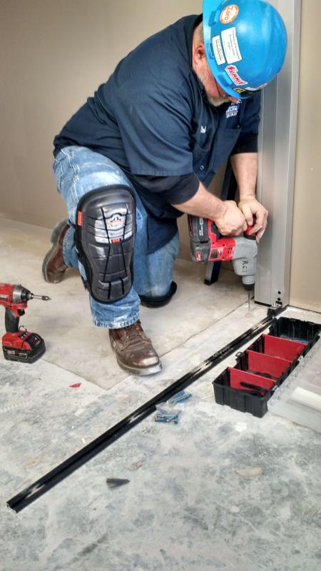 ProFlex 342 Extra Long Cap Injected Gel Knee Pads at Tractor Supply Co