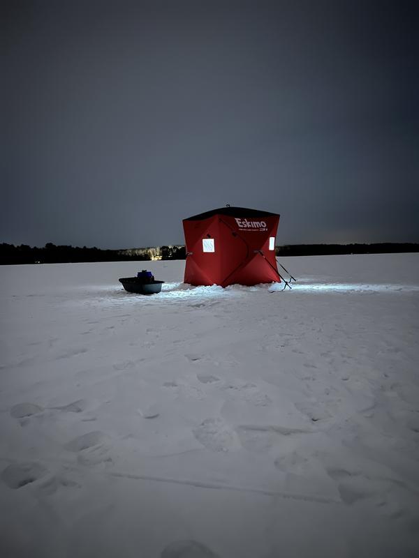 Eskimo QuickFish 3i Portable Ice Shelter Fishing Storage Cabinet 69445 ...