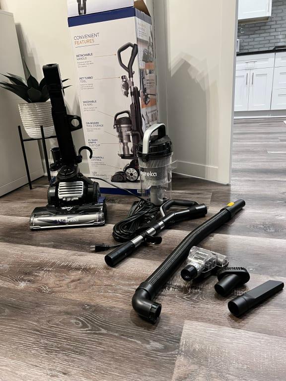 Eureka DashSprint Corded Bagless Pet Upright Vacuum NEU612 at Lowes.com