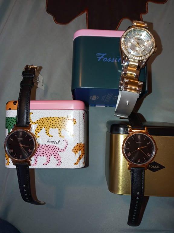 Fossil Women's Daisy Blue Leather Strap Watch 34mm - Macy's