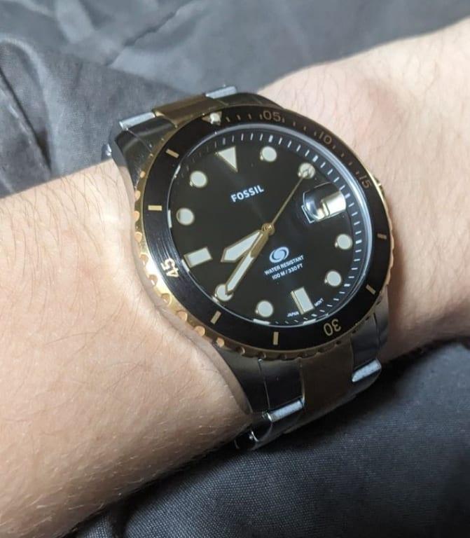 Fossil Men's Blue Dive Three-Hand Date Silver-Tone Stainless Steel ...