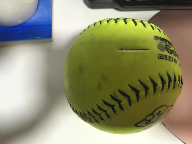 Worth 11" .44Cor Green Dot Softball | SportChek