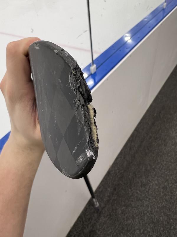 TRUE AX9 Grip Senior Hockey Stick | SportChek