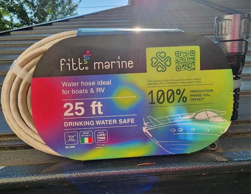 FITT MARINE/RV 1/2-in x 25-ft Heavy Kink Free Hybrid Polymer White ...