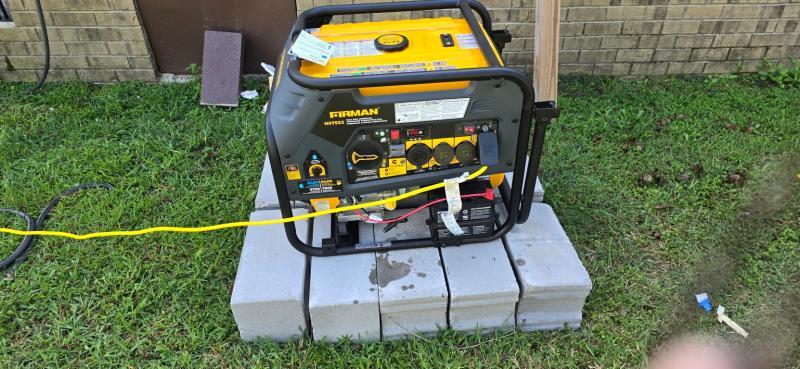 Firman Hybrid 9400 / 7500-Watt Dual Fuel (Gasoline/Propane) Portable ...