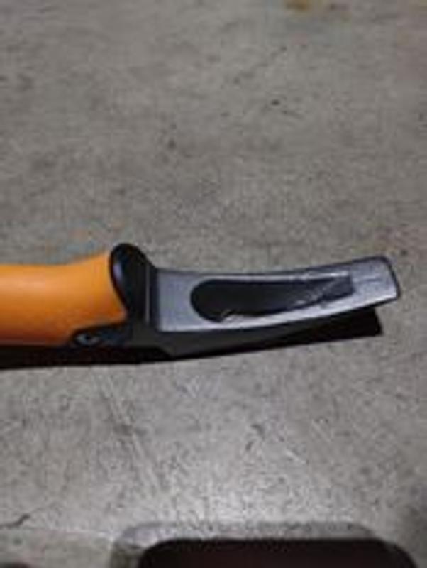 Fiskars PRO IsoCore 18-in Steel Wrecking Bar 751400-1001 at Lowes.com