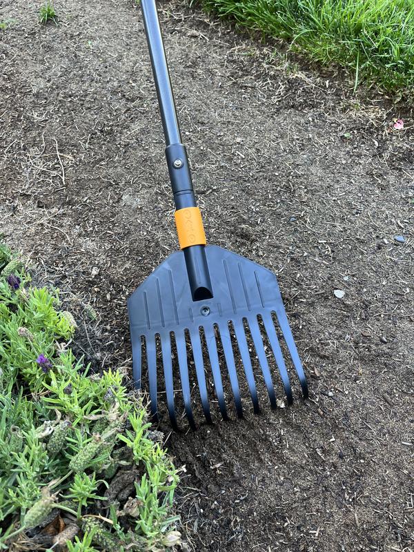 QuikFit Shrub Rake Head Fiskars
