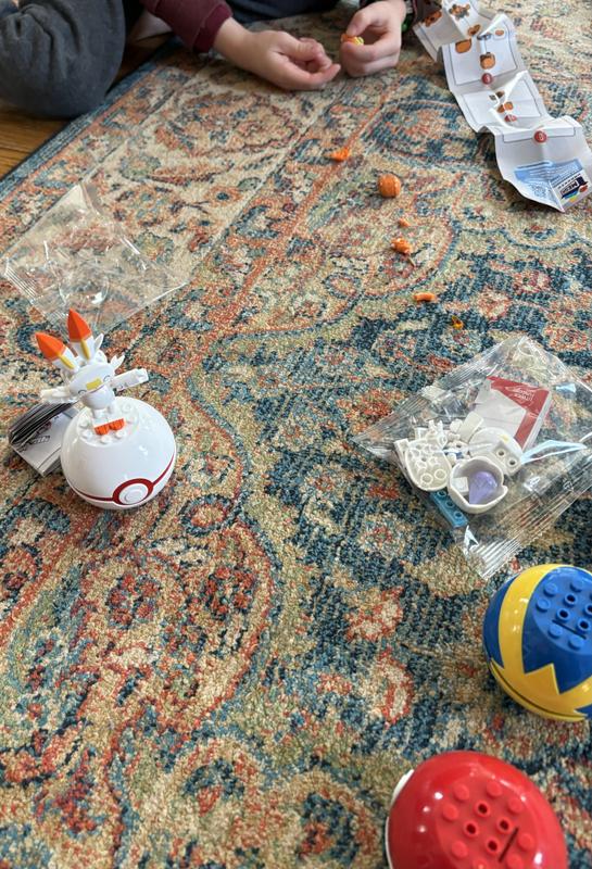 Pokemon MEGA Fire-Type Team Building Toy Kit with 4 Action Figures, 105 ...