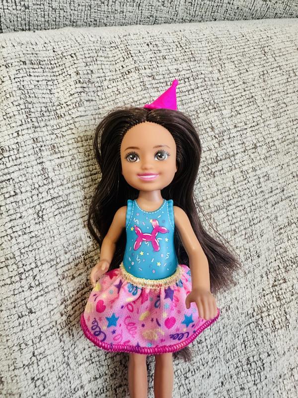 Barbie Family and Friends Club Chelsea Surprise Birthday Party Playset ...