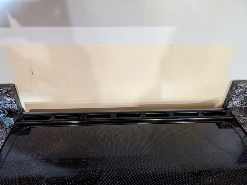Frigidaire Gallery 30-in 4 Elements 5.4-cu ft Self & Steam Cleaning Air ...