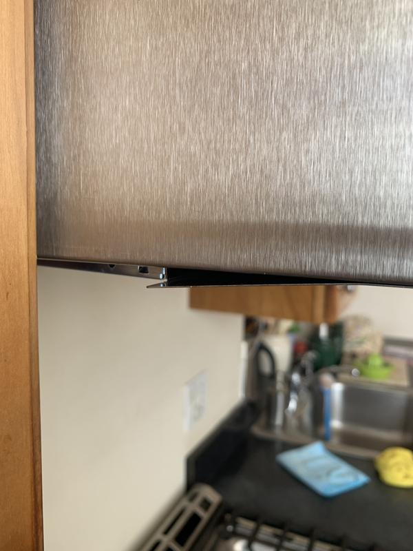 Frigidaire 30-in Convertible 330-CFM Stainless Steel Under Cabinet ...